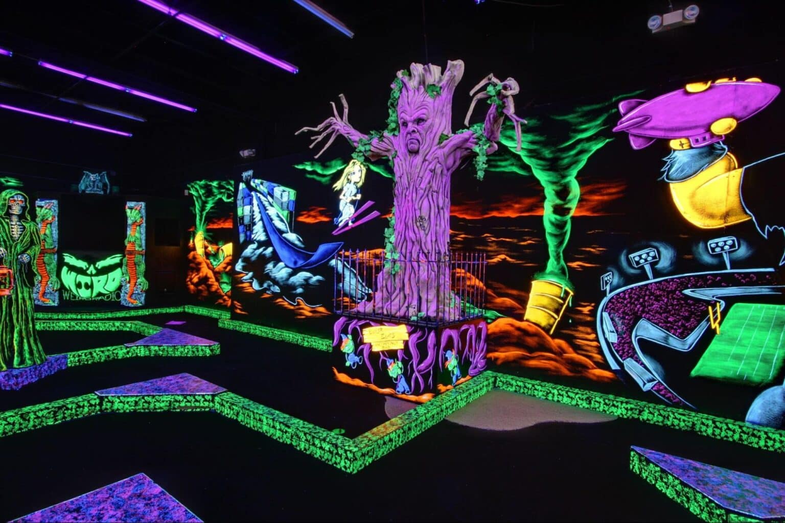 Mini Golf & Arcade In Chantilly | Monster Mini Golf